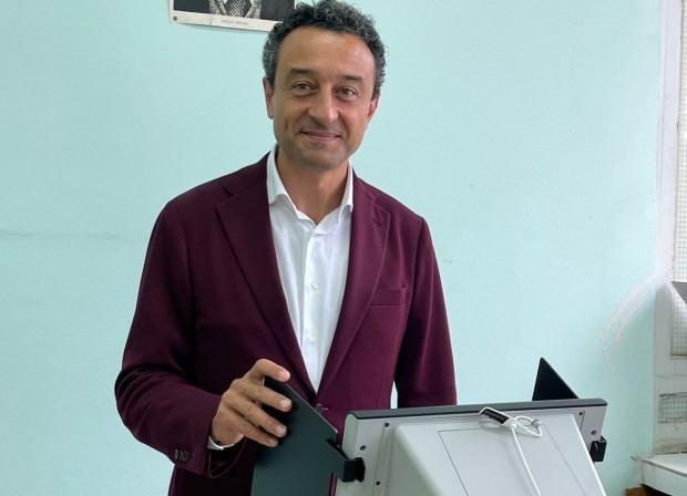 Даниел Лорер във Варна: Гласувах с оптимизъм и кураж, необходими за да ...
